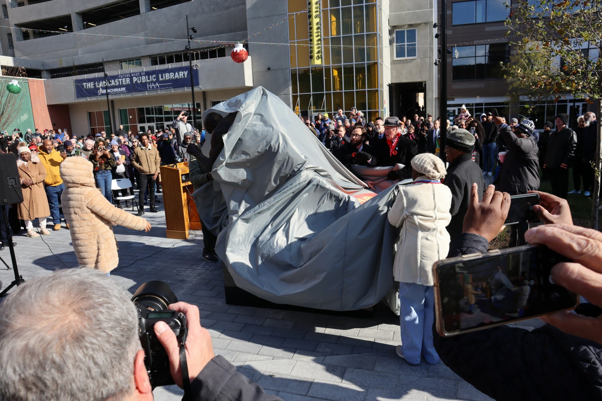 Photo gallery: Barney Ewell statue dedication - One United Lancaster