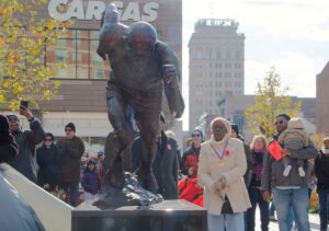 Barney Ewell statue unveiled in Ewell Plaza - One United Lancaster
