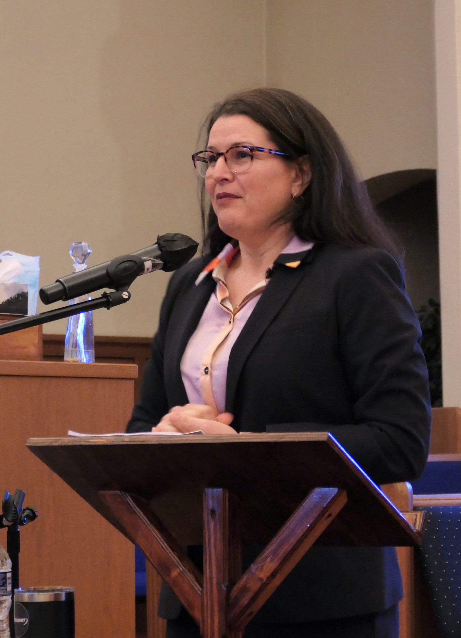 'The voters will decide': Mayor urges 'yes' vote to form commission on ...